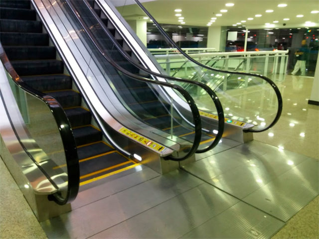 Fabricação e Manutenção de Escadas Rolantes - Elevadores Villarta